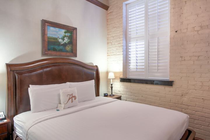 Ansonborough Inn Charleston | Bookonline.com