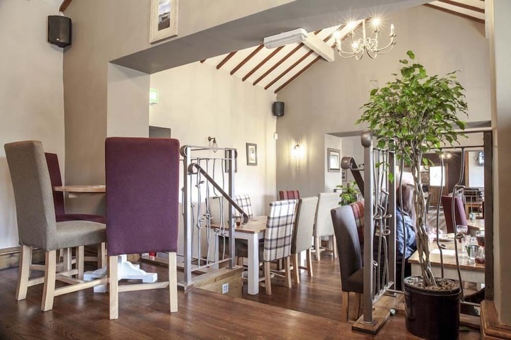 Crofters Lodge Barrow-in-Furness | Bookonline.com