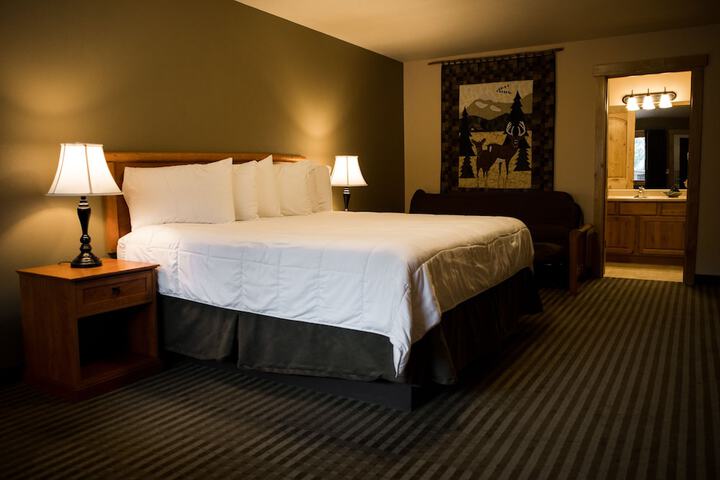 Silver Moon Inn Estes Park | Bookonline.com