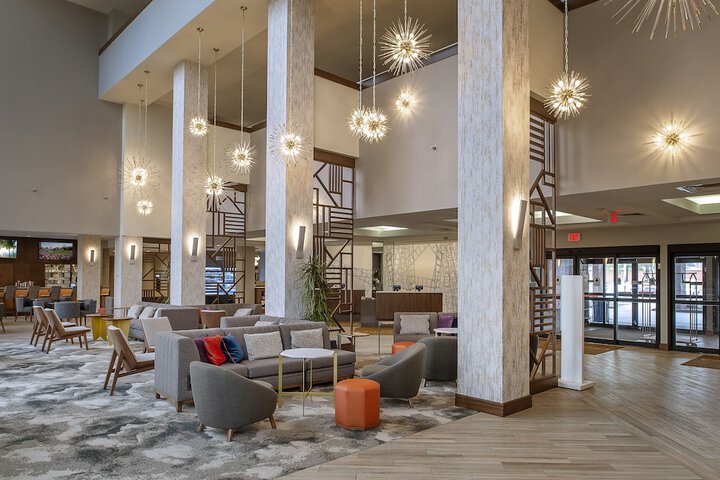 Crowne Plaza St. Louis Airport an IHG Hotel Bridgeton | Bookonline.com