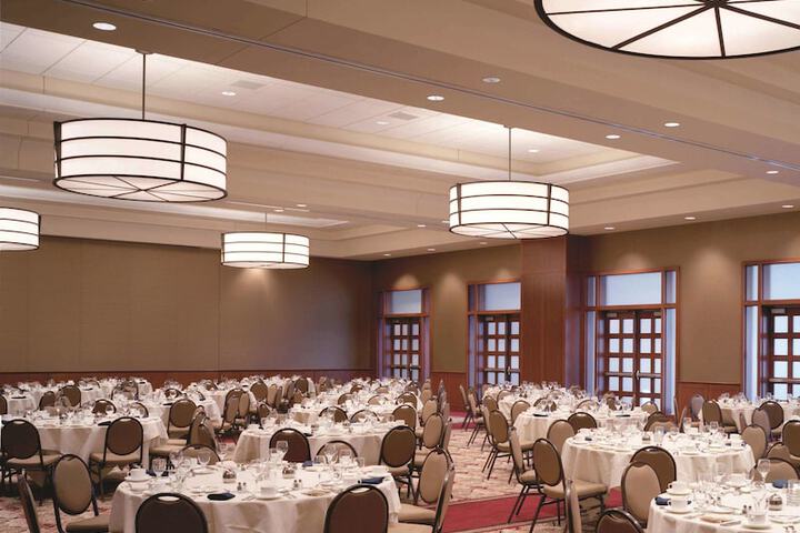 The Blackwell Inn and Pfahl Conference Center Columbus | Bookonline.com