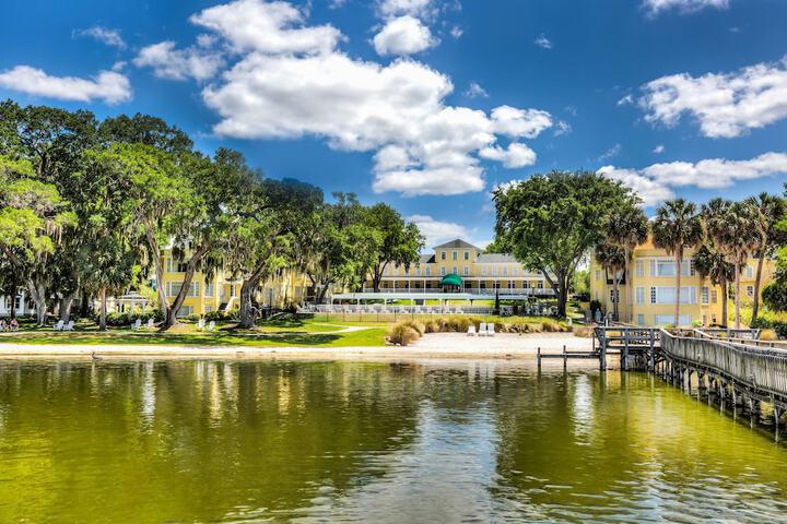 Lakeside Inn Mount Dora | Bookonline.com
