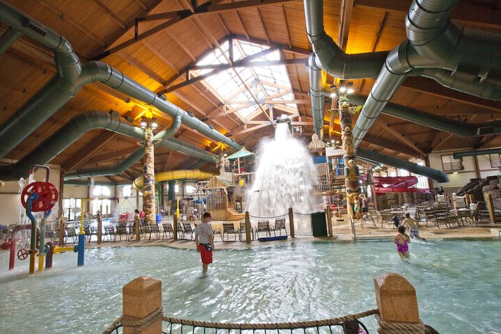 Great Wolf Lodge Boston / Fitchburg MA Fitchburg | Bookonline.com