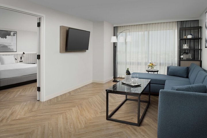 Radisson Blu Fargo Fargo | Bookonline.com