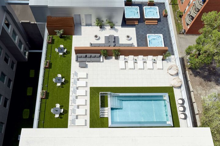 Hampton Inn by Hilton Montreal Downtown Montreal | Bookonline.com