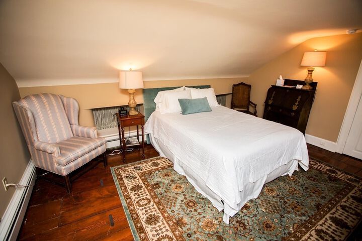 Plumsteadville Inn Pipersville | Bookonline.com