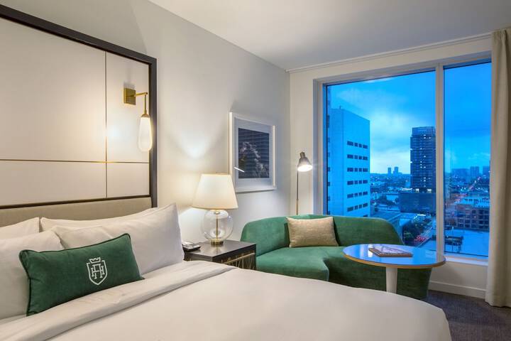 The Laura Hotel Houston Downtown Autograph Collection Houston ...