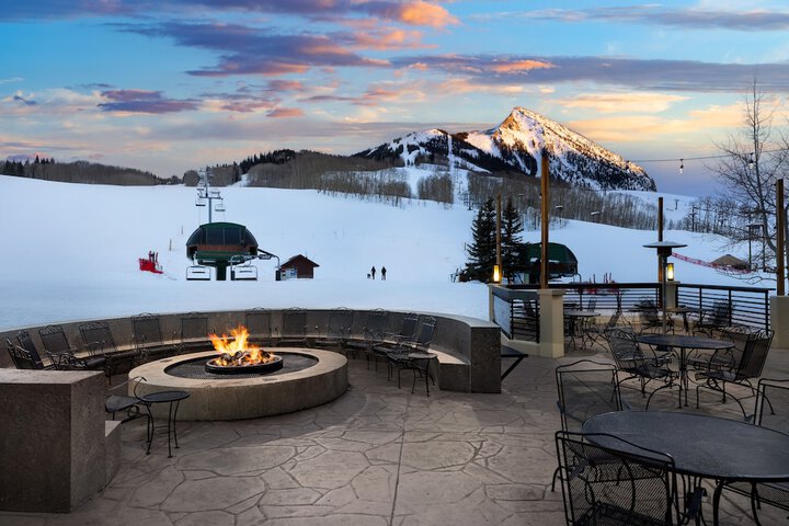 Elevation Hotel & Spa Crested Butte | Bookonline.com