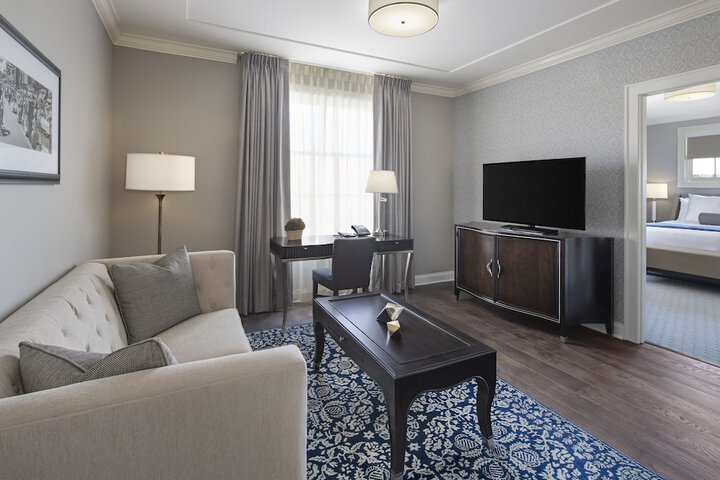 Hancock Hotel Findlay | Bookonline.com