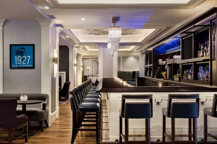 Hilton Checkers Los Angeles Los Angeles | Bookonline.com