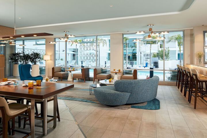 Courtyard by Marriott Santa Barbara Downtown Santa Barbara | Bookonline.com