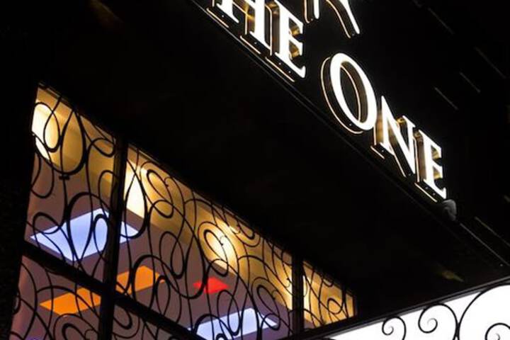 The One Boutique Hotel Flushing | Bookonline.com