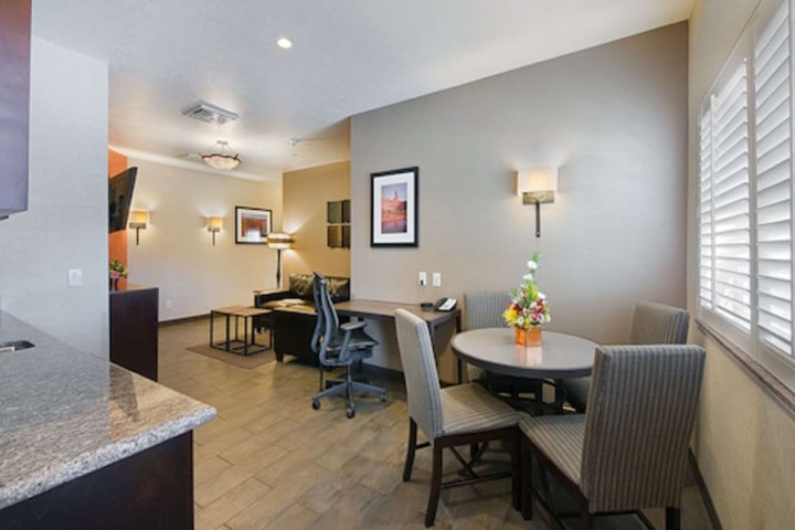 Best Western Plus Canyonlands Inn Moab | Bookonline.com