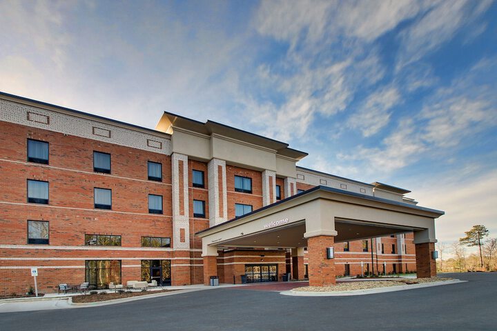 Hampton Inn & Suites Knightdale Raleigh Raleigh | Bookonline.com