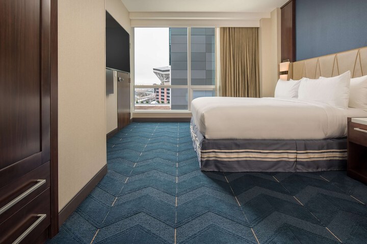 Embassy Suites by Hilton Seattle Downtown Pioneer Square Seattle ...