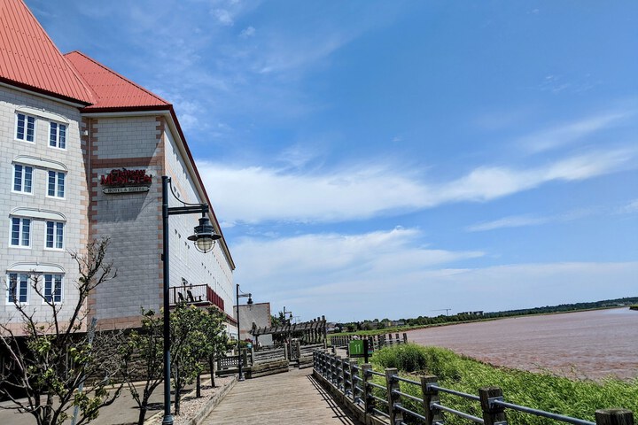 Chateau Moncton Trademark Collection by Wyndham Moncton | Bookonline.com