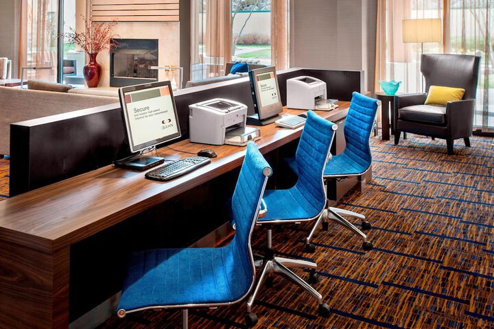 Courtyard by Marriott Parsippany Parsippany | Bookonline.com