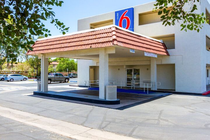 Motel 6 Tempe AZ – Phoenix Airport – Priest Dr Tempe | Bookonline.com