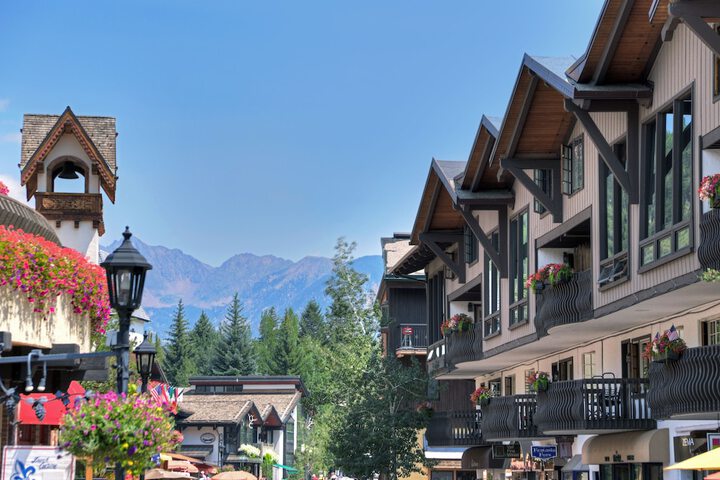 The Lodge at Vail a RockResort Vail | Bookonline.com
