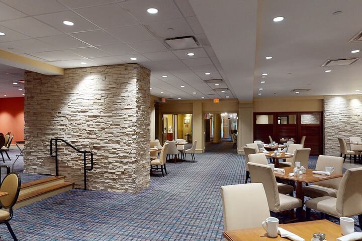 DoubleTree by Hilton Boston North Shore Danvers | Bookonline.com