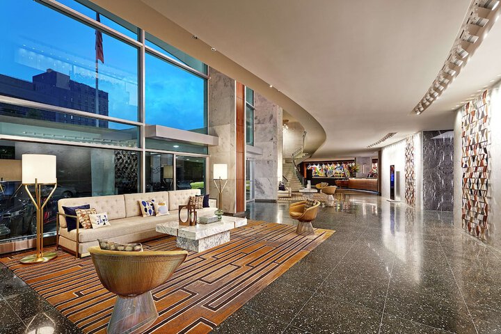 The Statler Dallas Curio Collection by Hilton Dallas | Bookonline.com