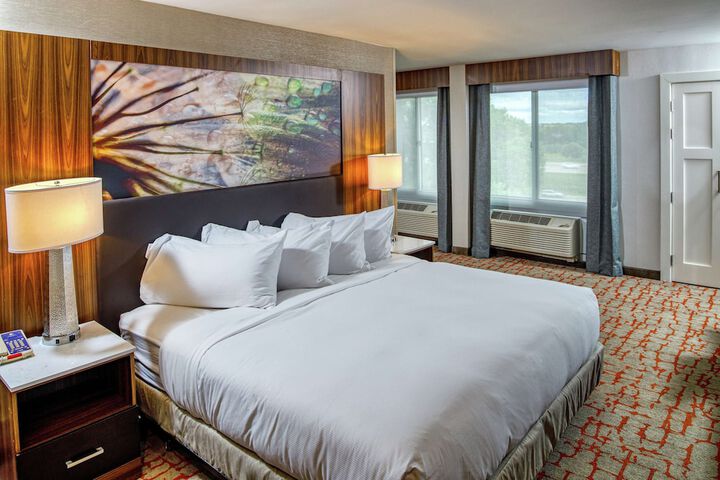 DoubleTree by Hilton Appleton Appleton | Bookonline.com