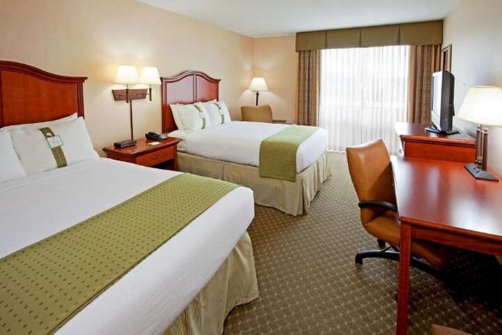 Holiday Inn Ottawa East an IHG Hotel Ottawa | Bookonline.com