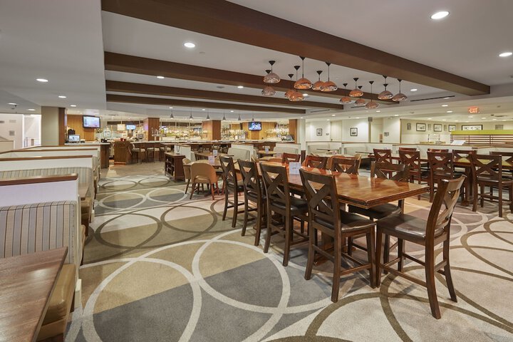 Doubletree by Hilton Bloomington Minneapolis South Bloomington ...