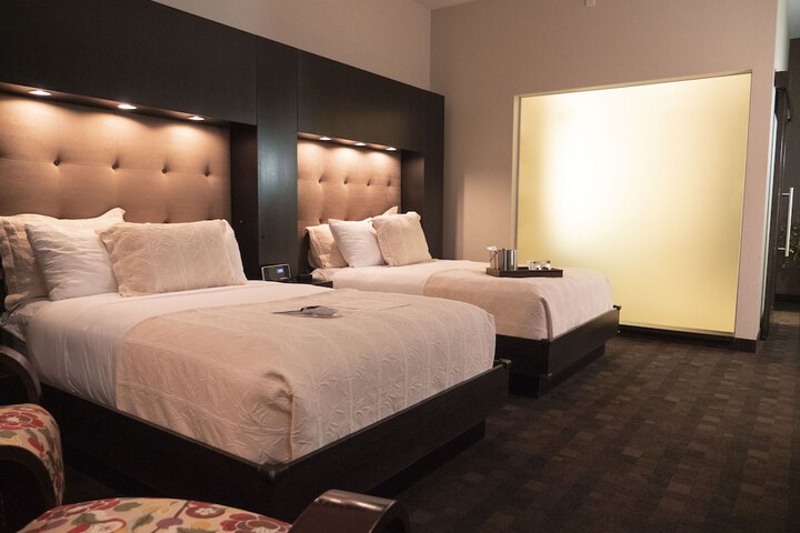 The Catfish Bend Inn & Spa Burlington | Bookonline.com