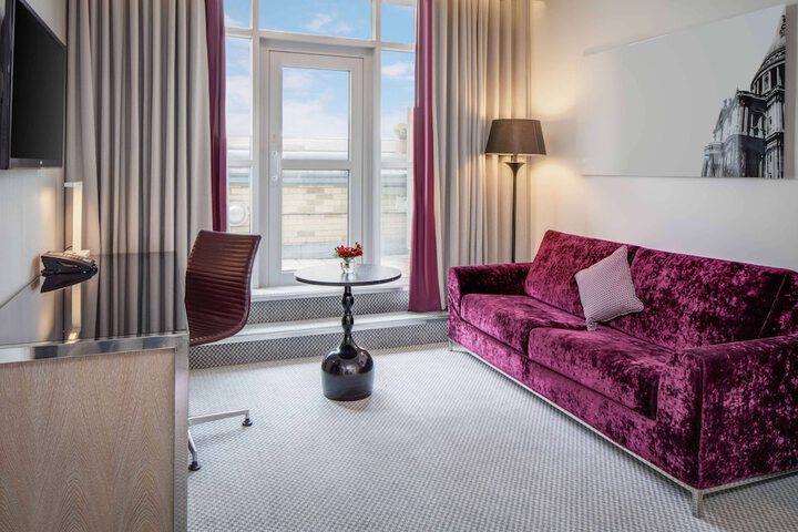 Hilton London Angel Islington London | Bookonline.com