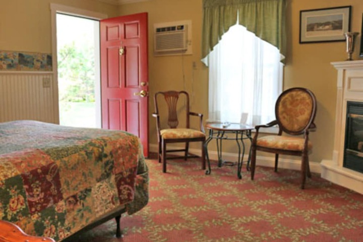 Kearsarge Inn North Conway | Bookonline.com