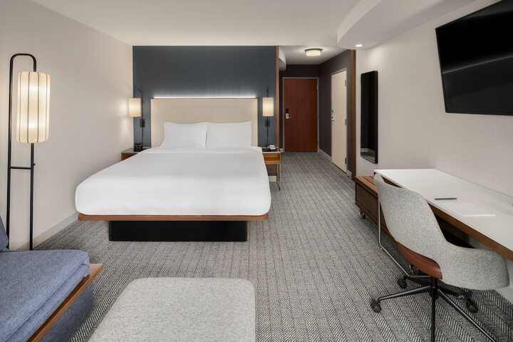 Courtyard by Marriott Seattle Bellevue / Downtown Bellevue | Bookonline.com