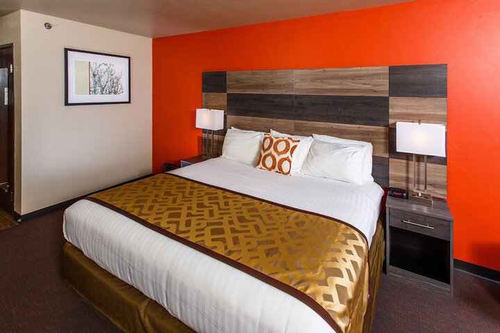 Hotel J Green Bay Green Bay | Bookonline.com