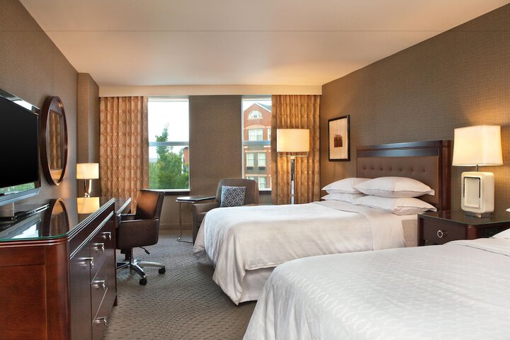 Sheraton Portsmouth Harborside Hotel Portsmouth | Bookonline.com