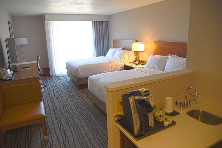 DoubleTree by Hilton Helena Downtown Helena | Bookonline.com