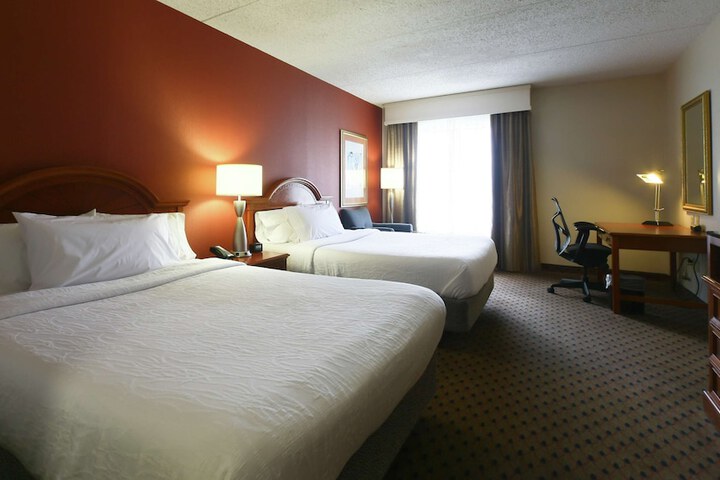 Hilton Garden Inn Secaucus / Meadowlands Secaucus | Bookonline.com