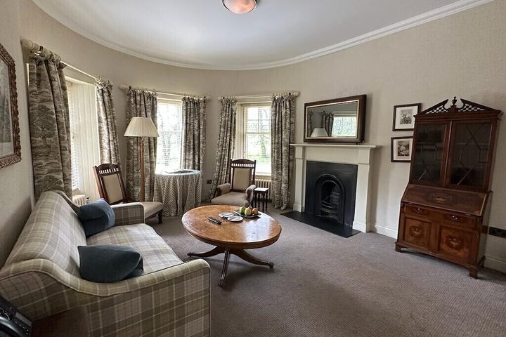 Cromlix Dunblane | Bookonline.com