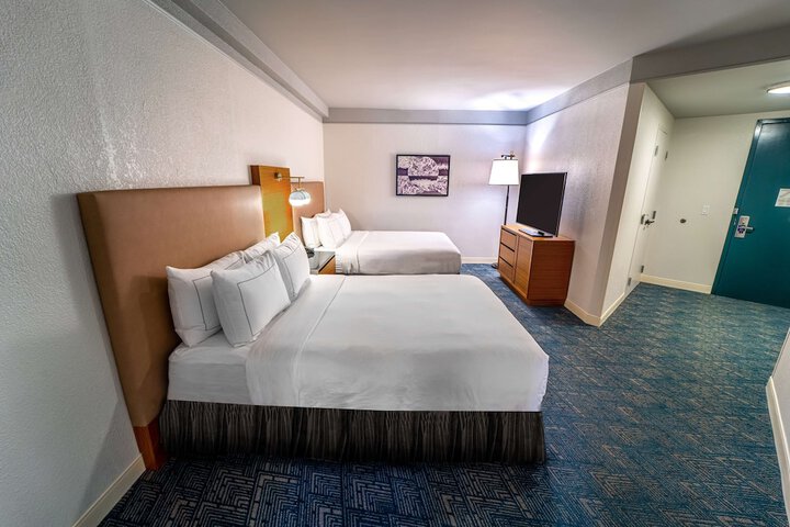 DoubleTree by Hilton Tampa Rocky Point Waterfront Tampa | Bookonline.com