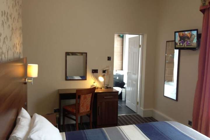 Ely House Hotel Wolverhampton | Bookonline.com