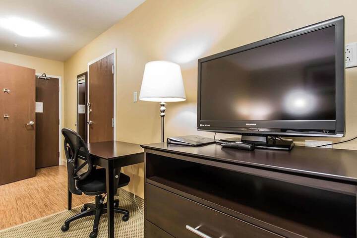 Quality Inn Moncton | Bookonline.com