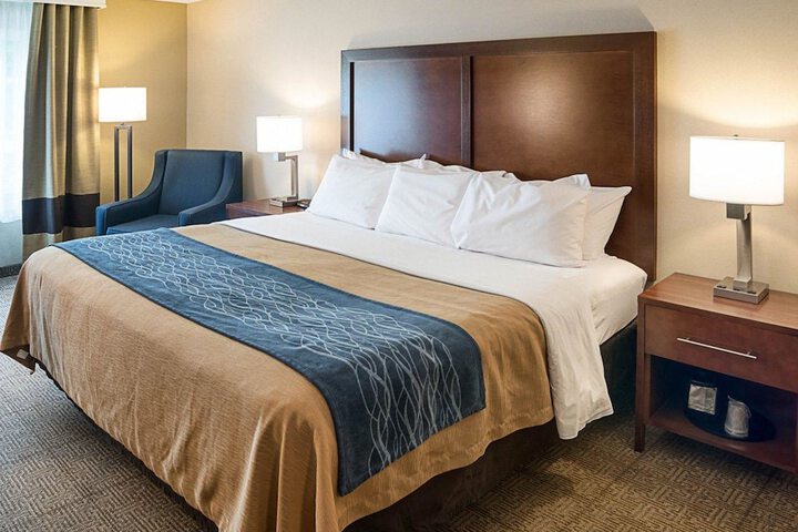 Comfort Inn West Duluth | Bookonline.com