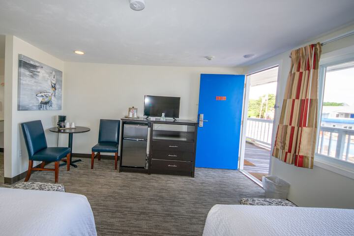 Cape Sands Inn West Yarmouth | Bookonline.com