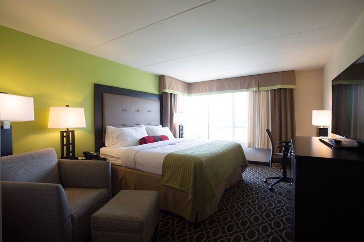 Holiday Inn Murfreesboro an IHG Hotel Murfreesboro | Bookonline.com