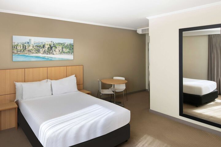 Mercure Sydney Manly Warringah Brookvale | Bookonline.com
