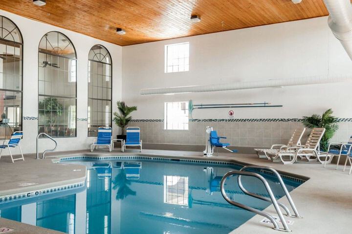 Quality Inn & Suites Albuquerque West Albuquerque | Bookonline.com