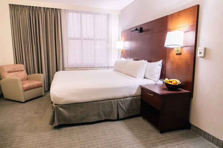 Club Quarters Hotel Downtown Houston Houston | Bookonline.com