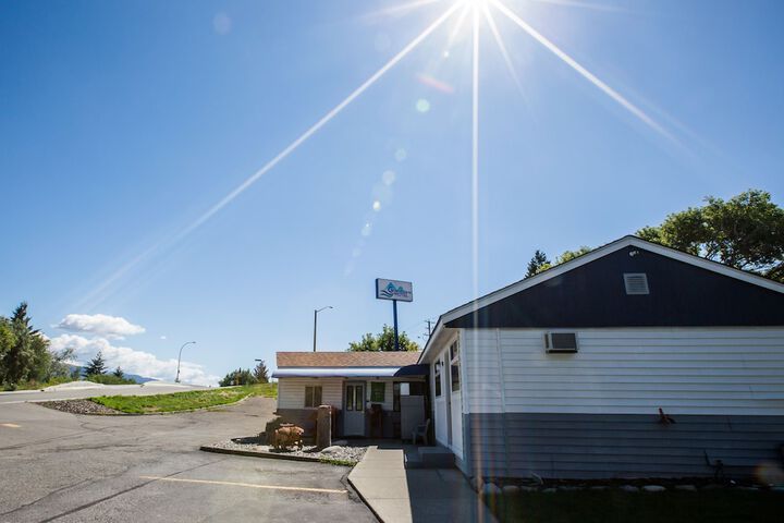 Grandview Motel Kamloops | Bookonline.com