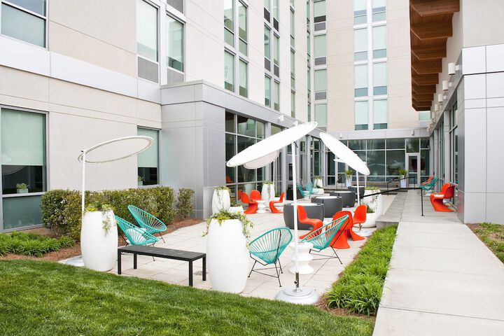 Aloft Charlotte Ballantyne Charlotte | Bookonline.com