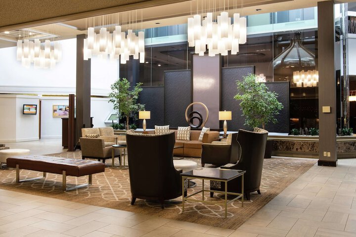DoubleTree by Hilton Hotel Portland Portland | Bookonline.com