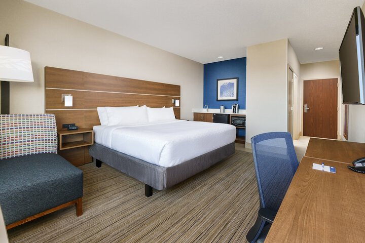 Holiday Inn Express Boston an IHG Hotel Boston | Bookonline.com